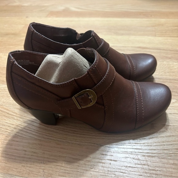 wear ever | Shoes | Wear Ever Brown Ankle Buckle Boots 75 Womens | Poshmark